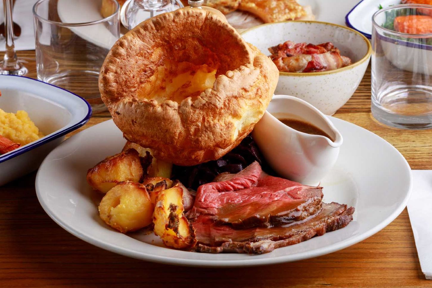The Wheatsheaf, Salisbury | Classic Pub Dishes & Sunday Lunch